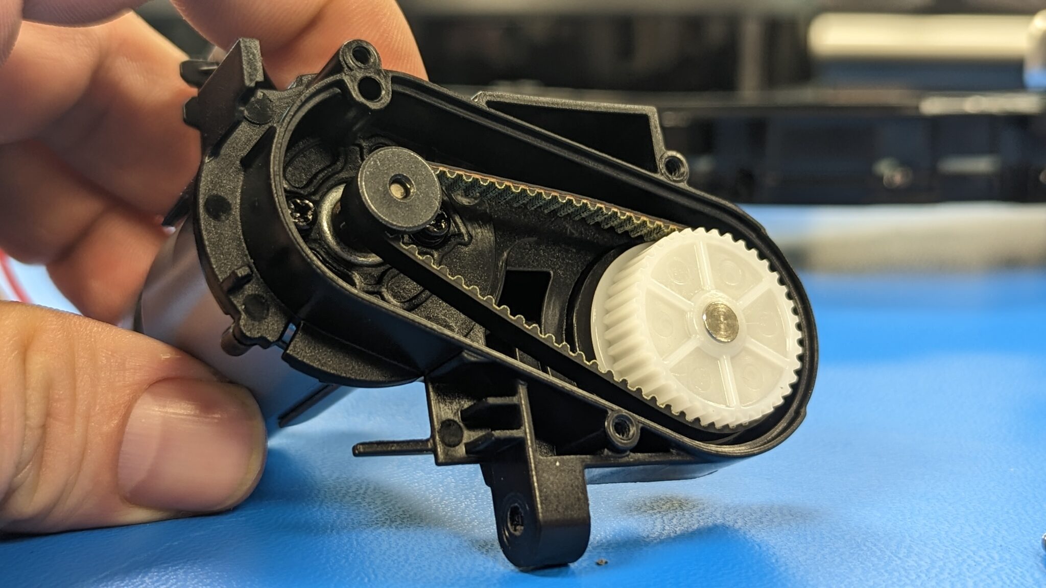 Shark AI Ultra Robot 2-in-1 Vacuum and Mop Teardown | Simplexity