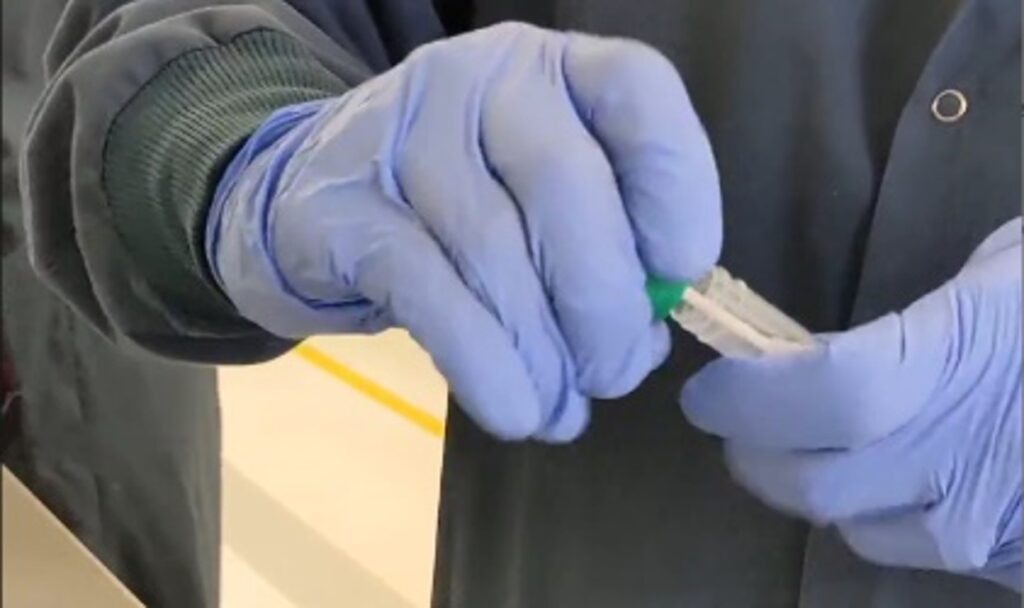 Case Study: Automated DNA Sample Extraction Robot | Simplexity